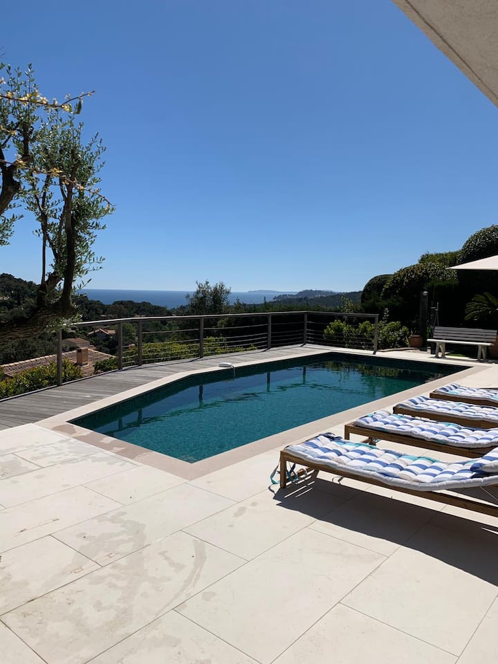 Sublime Villa 5 Chambres Avec Piscine Et Vue Mer - Cogolin