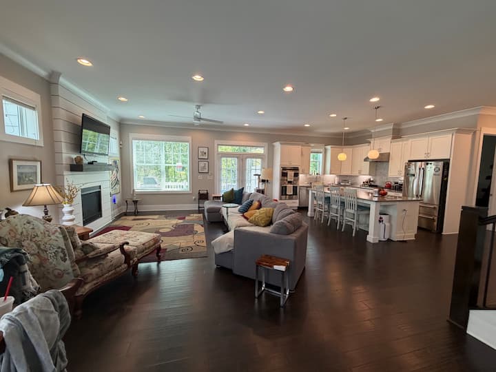 4500 Sf Townhome 3 Miles From Mbs Walk To Marta - Atlanta