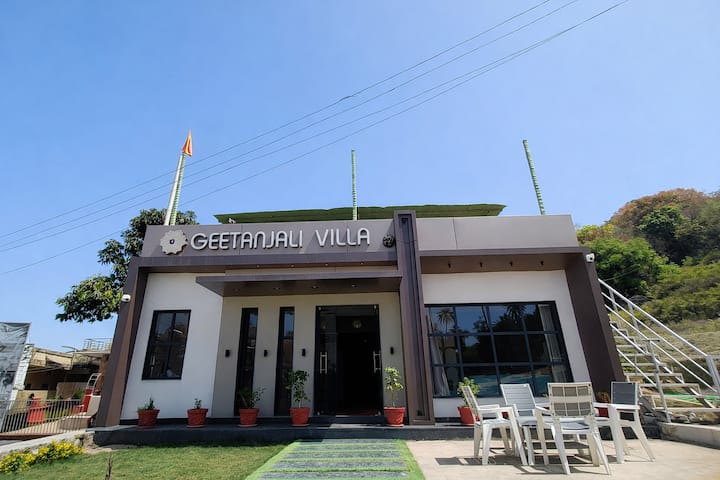 Geetanjali Villa By Sunshin Group Of Villa's - 莫烏恩特阿布