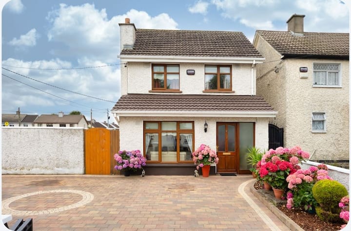 Detached Property In Kilmore Dublin - Dublín