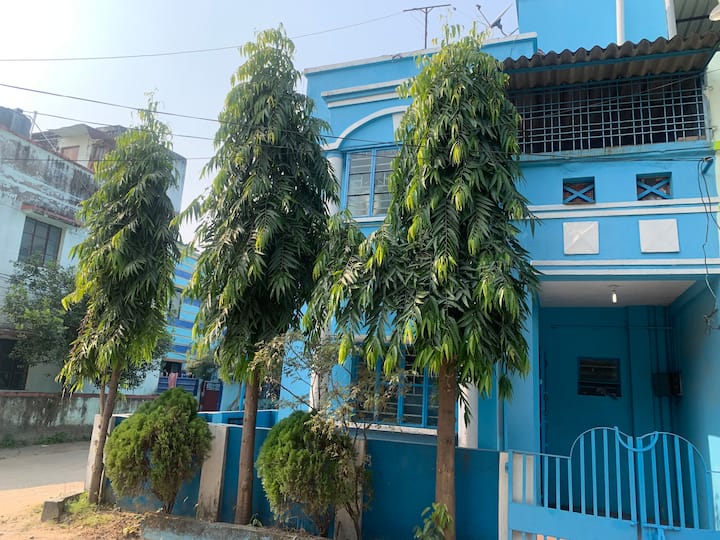 Cozy 2bhk With Terrace | Safe Gated Stay - Dhanbad