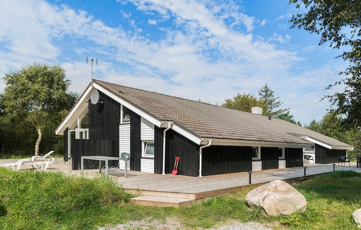 Feriepoolhus, I De Fedeste Naturlige Omgivelser! - Denmark