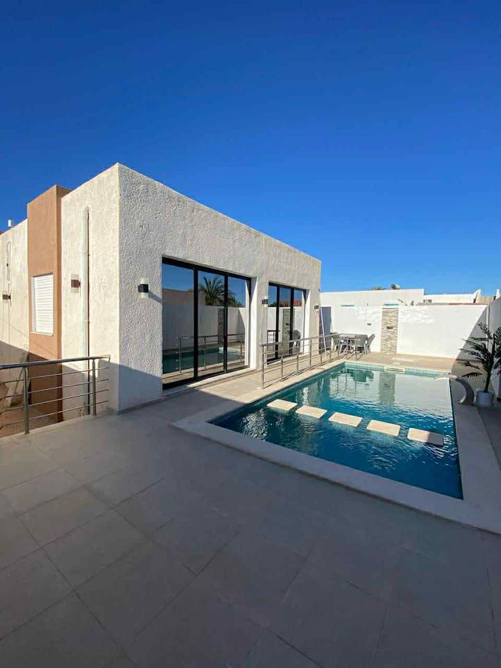 Villa Moderne Avec Piscine Privée - Houmt Souk