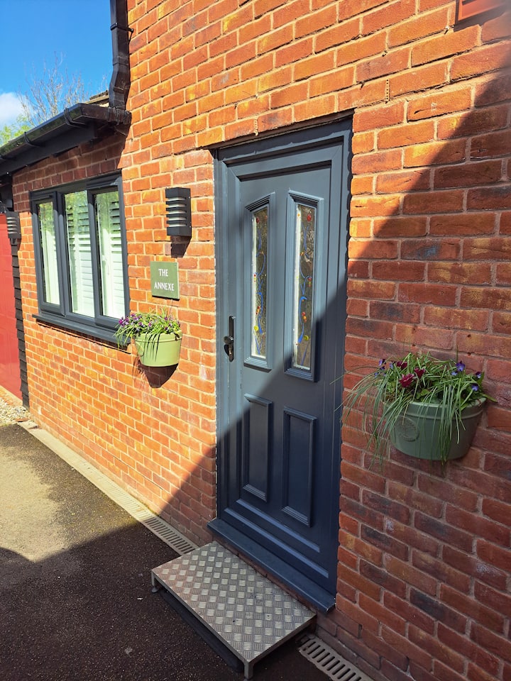 Chelts And Cotswolds Happy Pad - 첼트넘