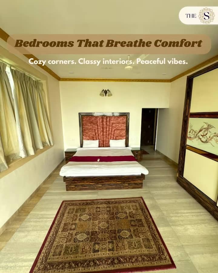 The S- Luxurios Stay Rimba Room - Mahabaleshwar