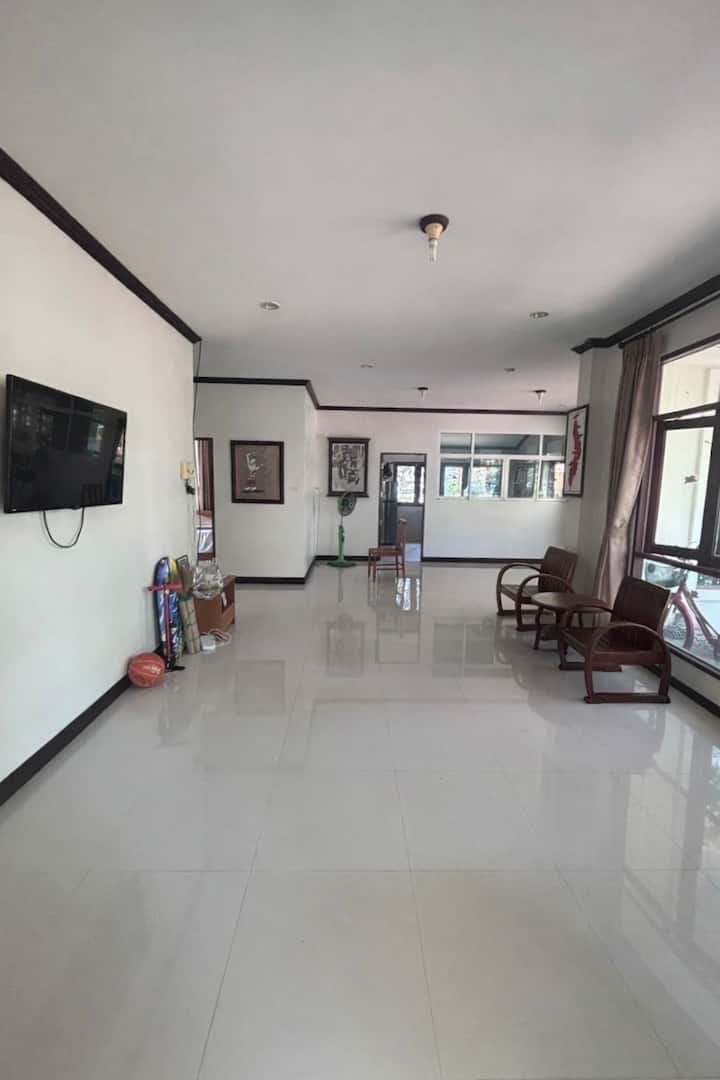 Andaman Holiday Beach House - Thai Mueang