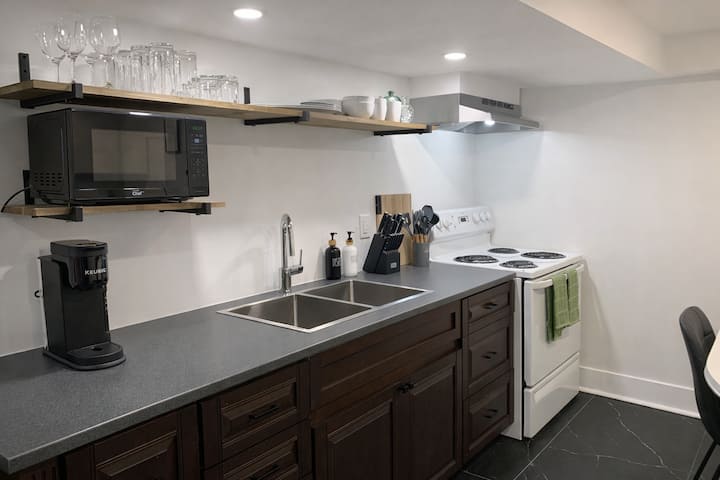 Chic 2-bedroom | New Sudbury - Greater Sudbury