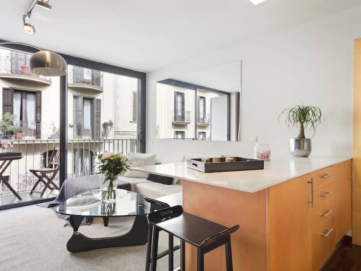 Barcelona: 2br Bright Apartment In San Gervasi - Sant Cugat del Vallès