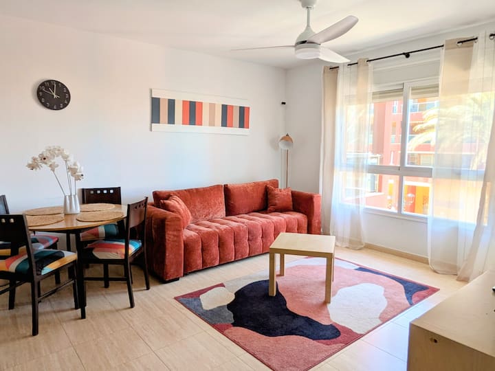 Beach 5 Min Away. But Terrace Might Keep You Home) - Roquetas de Mar