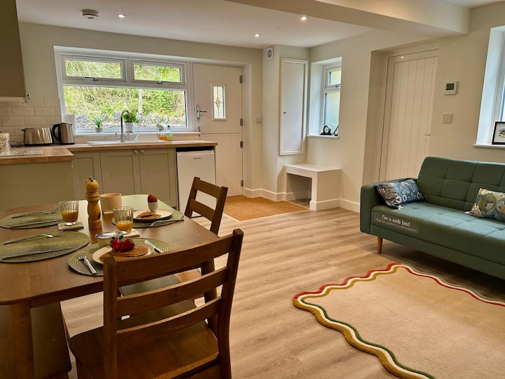 The Goat House - Cheddar