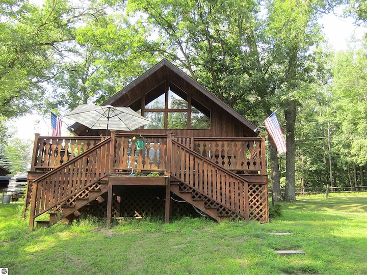 Charming 3 Bdr Cottage On Lake Ogemaw, West Branch - Prescott, MI