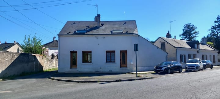 Maison Entière Proche Des Châteaux De La Loire - - Langeais