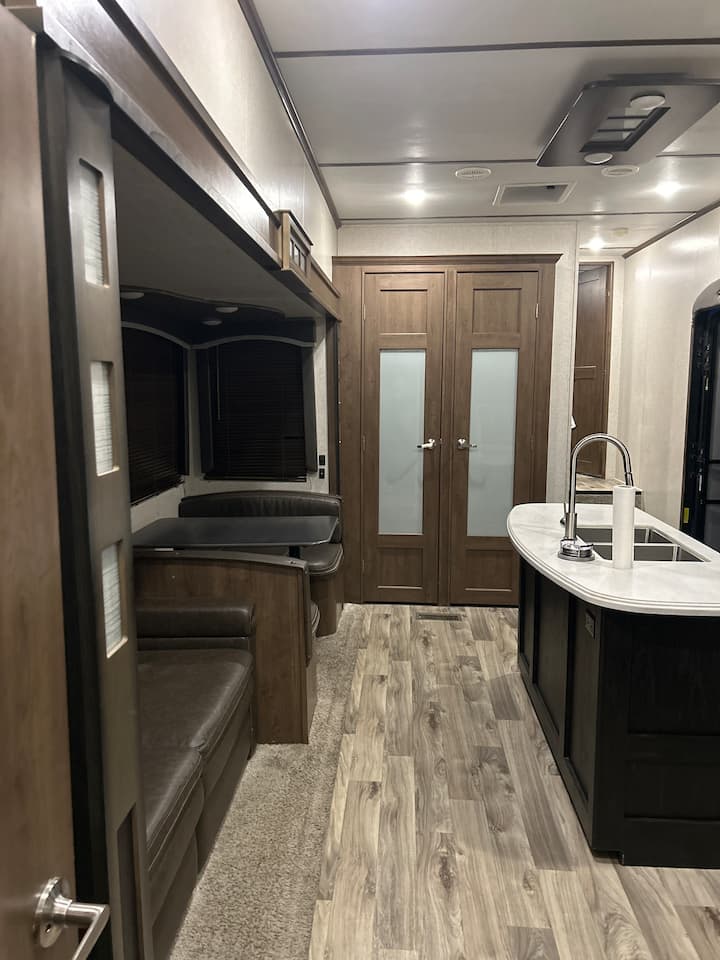 Home Rv - Indio, CA
