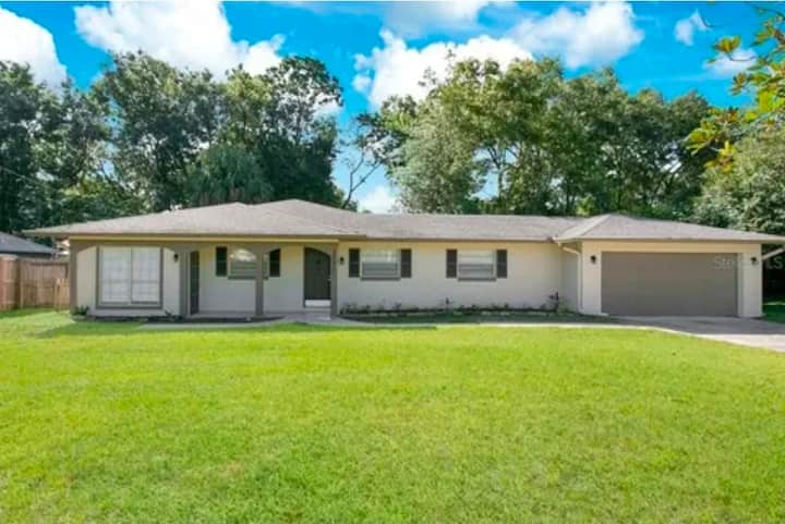 Wekiva Springs Home - Kelly Park, Apopka