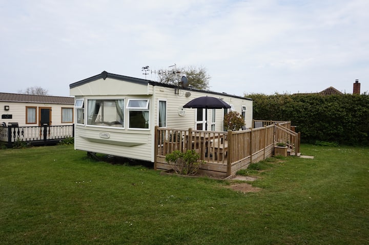 Capri Coastal Getaway - Cromer