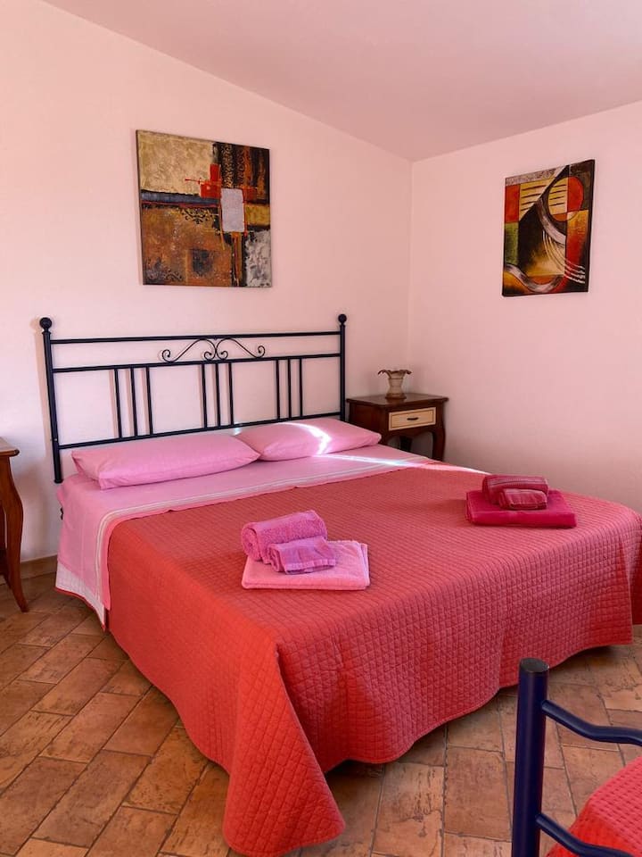 B&b Su Acu Accoglienza Al Centro Di Dorgali - Dorgali