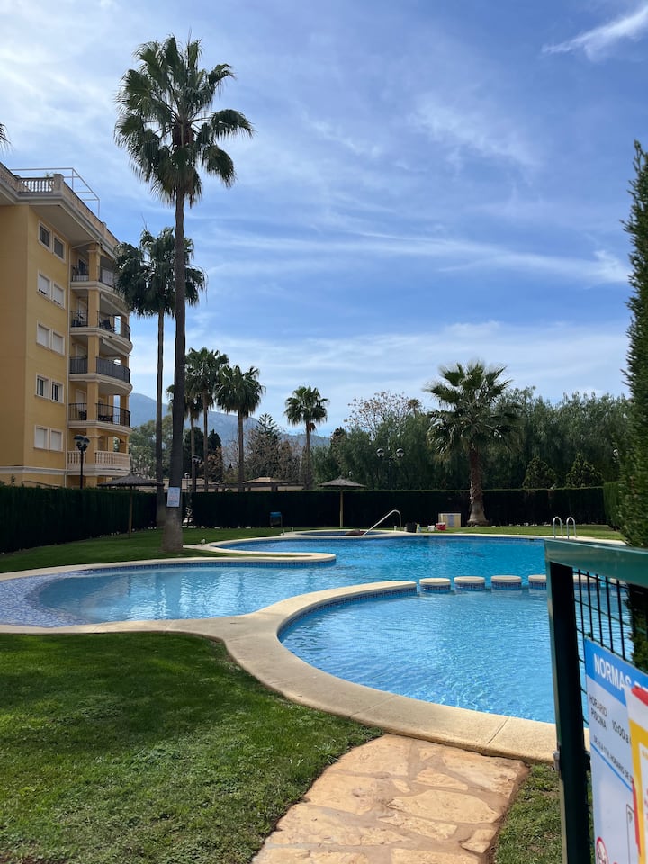 Apartamento En Urbanización Denia Plaza - Dénia