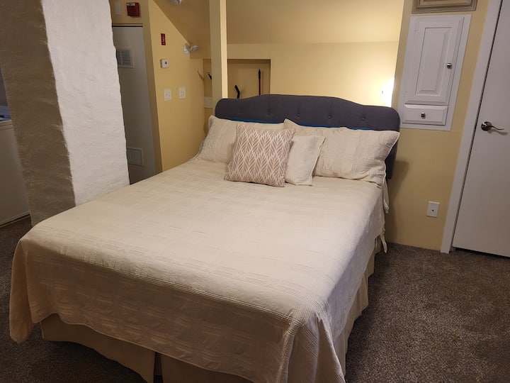 Studio Apartment In Riverside Square - ロード・アイランド州