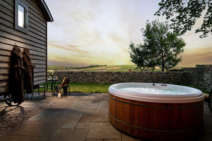 The Sheepfold · Hot Tub & Peak District Views - Castleton