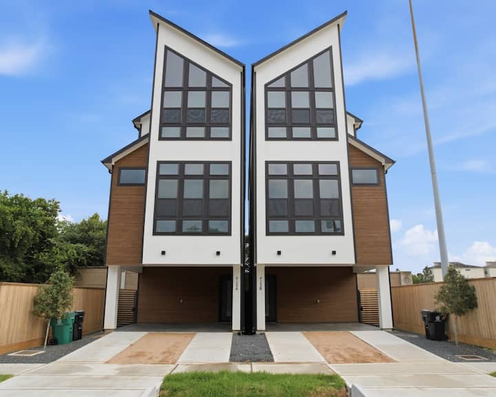 Luxury 14br/14ba Duo Sleeps 36 Houston Skyline - Bellaire, TX