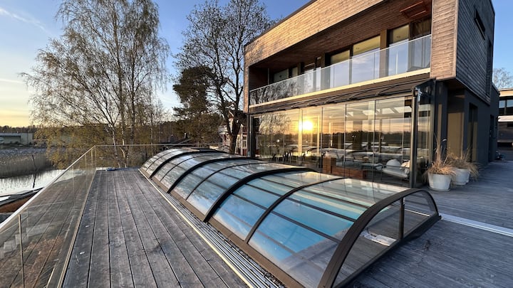 Designer Seafront Villa With Private Pool & Sauna - Porvoo
