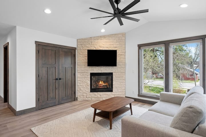 Beautiful New-build Modern Private Guesthome - Lake Pend Oreille, ID