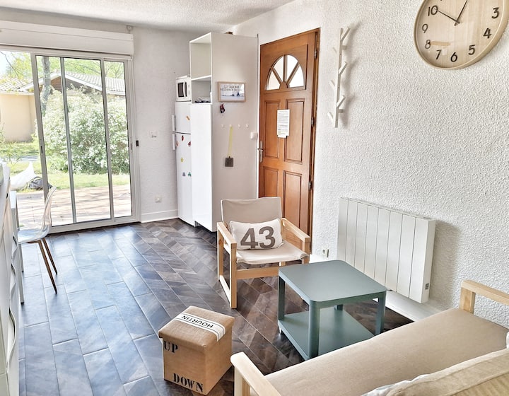 Maison T3 Idéalement Située à Hourtin Port. - Hourtin