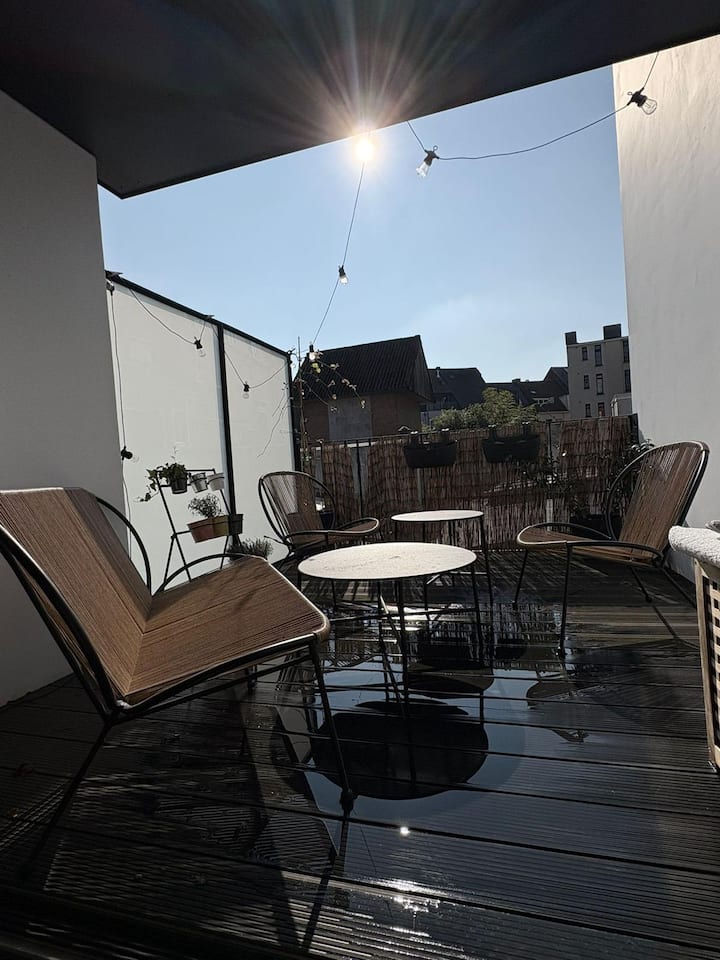 Sunny Chic 2-bed Gem Near The City Center - Gand