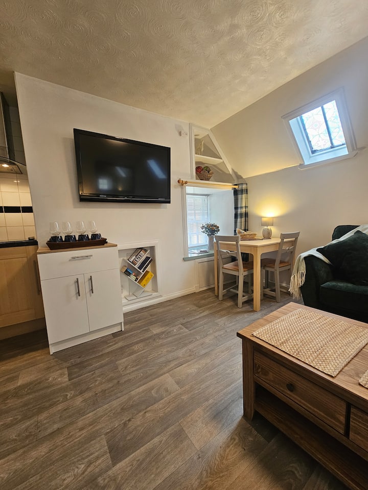 Peedie Flat 2
In The Heart Of Kirkwall - Kirkwall