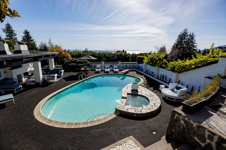 Fifa Ready! Resort Living In North Vancouver! - Mount Seymour