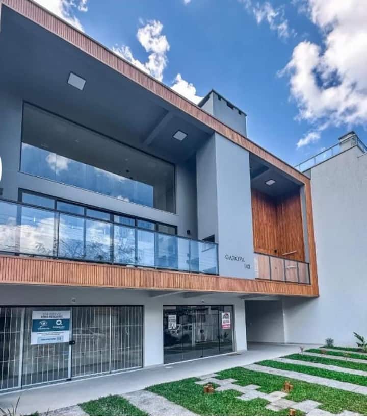 Sobrado 03 - Novo - Centro De Garopaba Sc - Garopaba