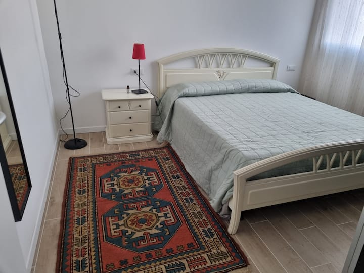 Camera Doppia Con Bagno Privato In Pieno Centro - Adria