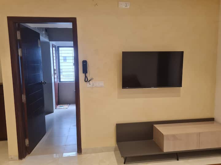 Premium Full Furnished 2br | Prime Bashundhara - Dhaka