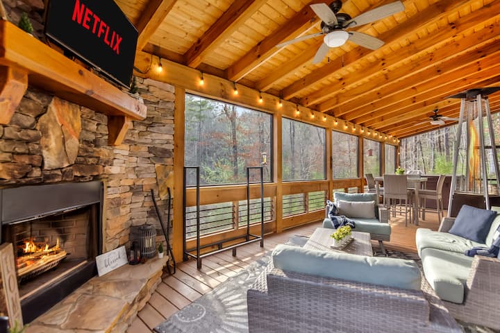 Cozy Blue Ridge Escape •Hot Tub•fireplace-2 Acres - États-Unis