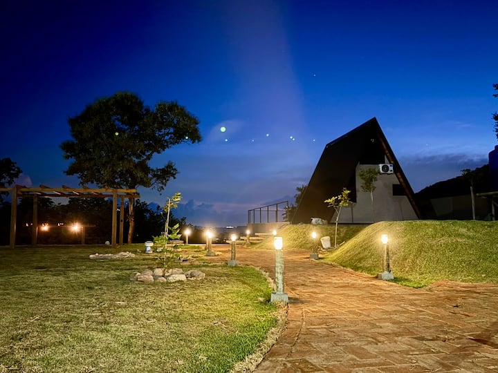 Chalé Com Vista Para A Cidade De ÁGuas De Lindóia - Águas de Lindoia