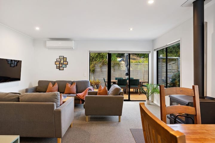 Reka Family Getaway - Relaxed Alpine Escape - Queenstown