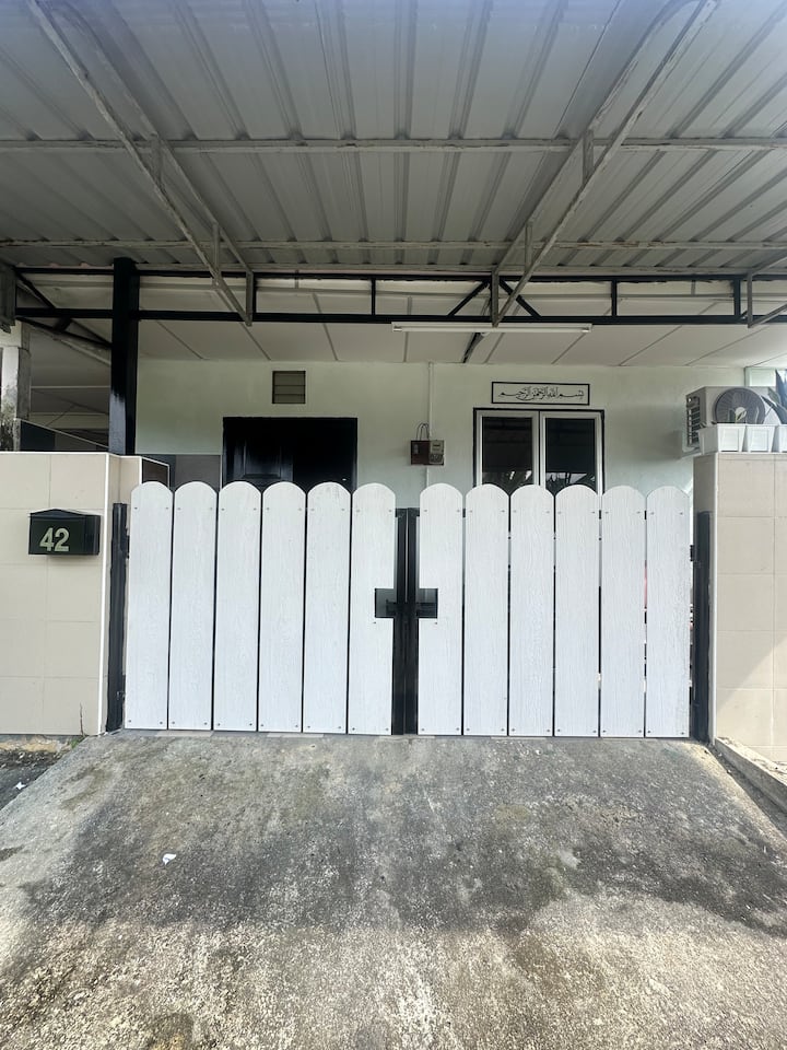 Ellhavfiz Homestay - Tapah