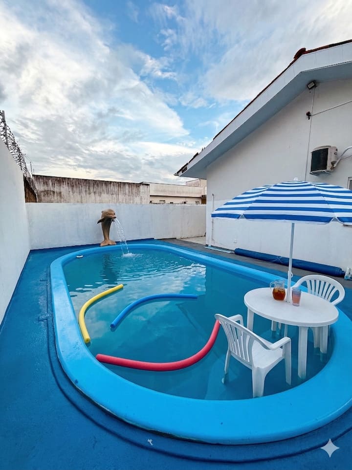 Casarão, Piscina, Conforto Em Condomínio Fechado - Santana