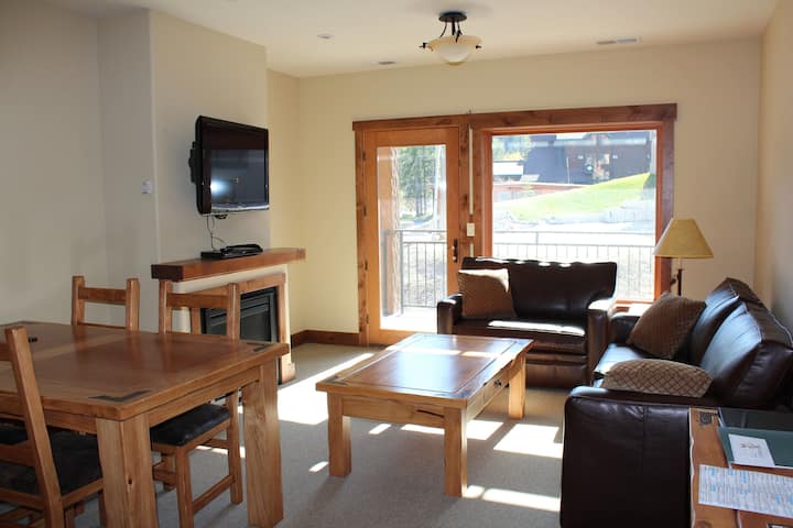Pines On Whitefish Mountain Resort 3-bedroom Condo - Whitefish, MT