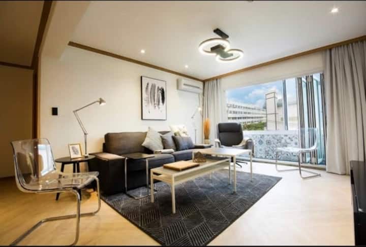 Gangnam Upperhouse 402 Spacious 3 Bed W/quiet Nbhd - Seongnam-si