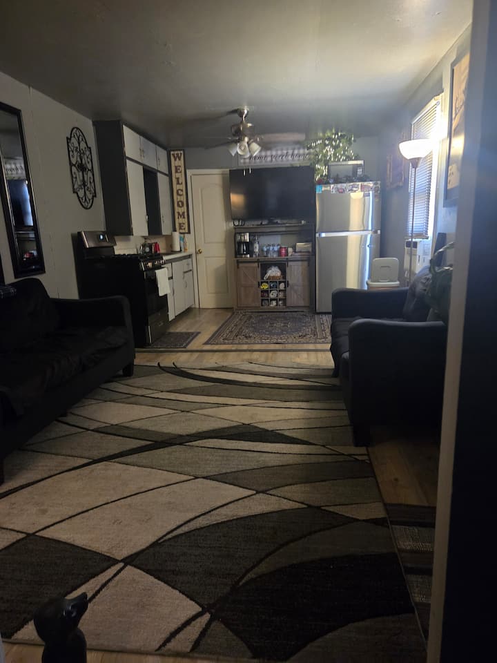 Cozy Backhouse - Lubbock, TX