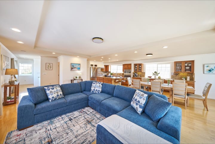 Modern Coastal Luxury—seaside Dream Home - Monterey, CA