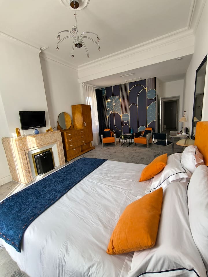 Appart Art Déco, Piscine
 Terrasse Privée
Parking - Béziers