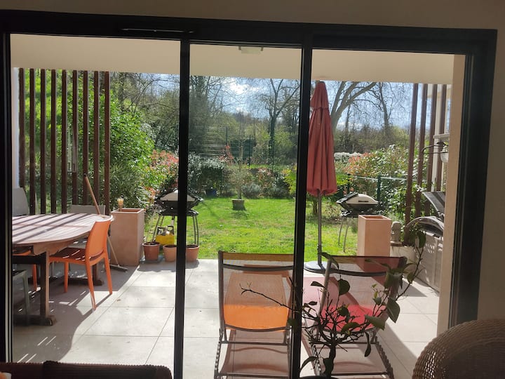 Havre De Paix Dans Un éCrin De Verdure - Bourg-de-Péage