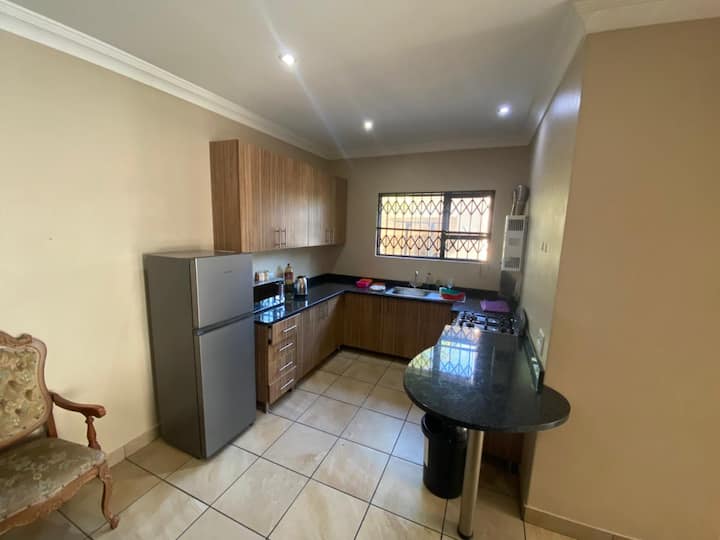 Modern Fully Furnished 2-bedroom Apartments To Let - Vanderbijlpark