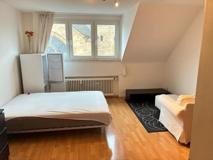 2-zimmer Wohnung Mit Frühstück, Messe/flughafen - Düsseldorf
