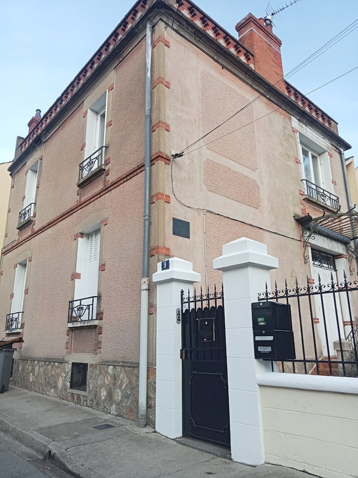 Appartement De Cachet F3 De 63 M 2 - Moulins
