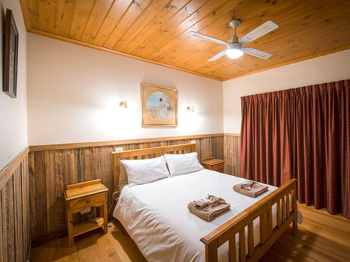 Cottage 1 - Deluxe Cottage Sunset - Healesville