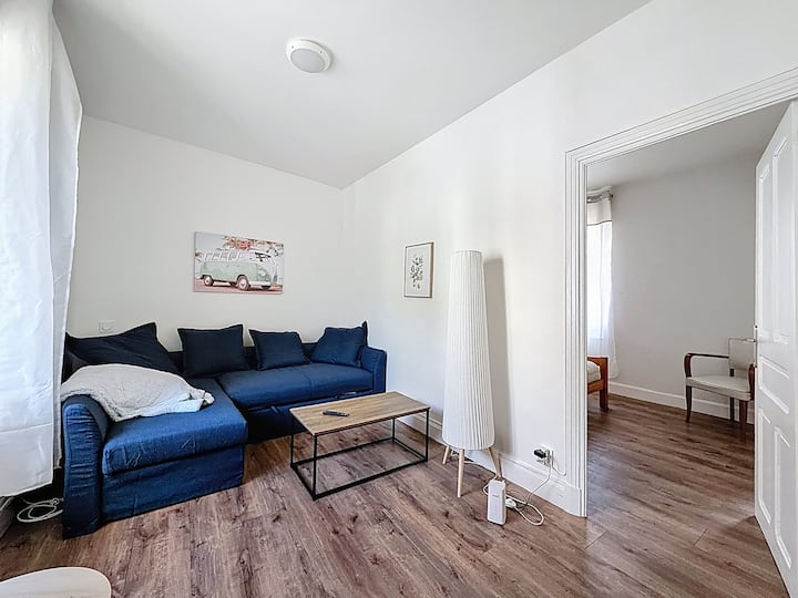 Maison De Charme à Enval • Nature & Rivière - Puy-de-Dôme