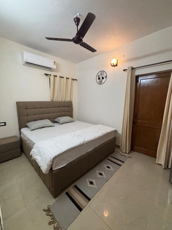 Fortune Home Stay- 1bhk, B-434 Sector-19 Noida - Noida
